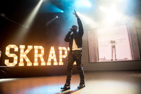 __COUNT__ imágenes de Skrapz in concert, Different Cloth part II tour ...