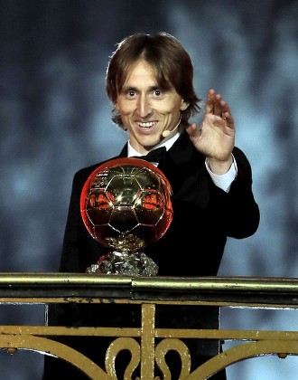 500 Footballer hand gesture waving Stock Pictures, Editorial Images and ...