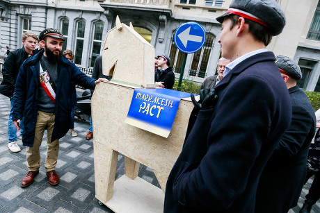 Flemish Nationalist Students Gather Front Belgian Editorial Stock Photo ...