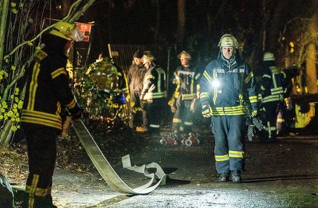 Members Fire Department Help Preparing Defusing Editorial Stock Photo ...