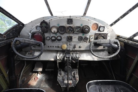 Dashboard Old Beechcraft Plane Montevideo Uruguay Editorial Stock Photo ...