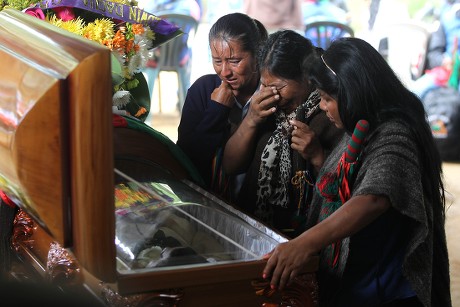 Women Cry During Funeral Edwin Dagua Editorial Stock Photo - Stock ...