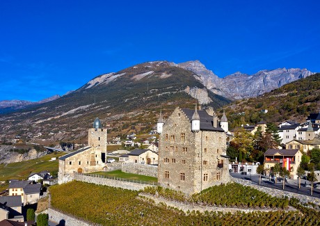9 Leuk castle Stock Pictures, Editorial Images and Stock Photos ...