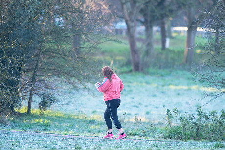 Jogger Braving Cold Fitness Footscray Meadows Editorial Stock Photo ...