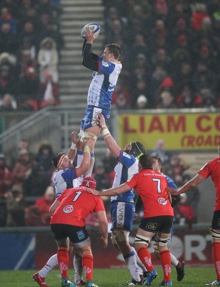 Scarlets Fans Cheer After Jonathan Davies Editorial Stock Photo - Stock ...
