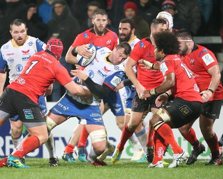 Scarlets Fans Cheer After Jonathan Davies Editorial Stock Photo - Stock ...
