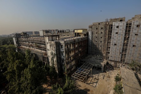 Fire at hospital in Mumbai, India - 18 Dec 2018 Stock Pictures ...