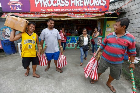 53 Fireworks stall Stock Pictures, Editorial Images and Stock Photos ...