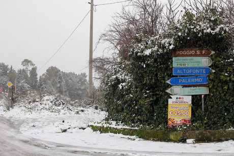 __COUNT__ Seasonal Weather, Palermo, Italy - 04 Jan 2019 Stock Pictures ...