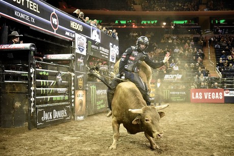 Professional Bull Rider Alex Marcilio Competes Editorial Stock Photo ...