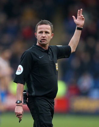 Referee David Webb Editorial Stock Photo - Stock Image | Shutterstock