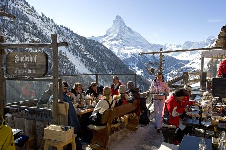 Restaurant Findlerhof Mountain Hamlet Findeln Matterhorn Editorial ...