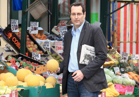 __COUNT__ Larry Jaffee, America's biggest Eastenders fan - Oct 2009 ...