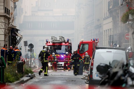 Huge explosion in Paris, France - 12 Jan 2019 Stock Pictures, Editorial ...