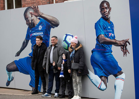 Chelsea Fans Outside Stamford Bridge Stadium Editorial Stock Photo ...