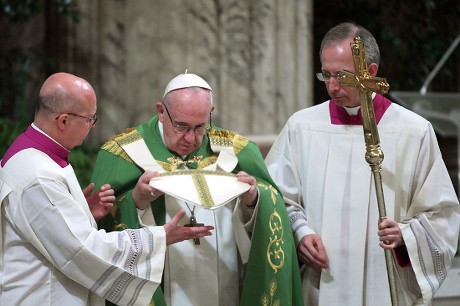 Pope Francis C Celebrates Vespers Service Editorial Stock Photo - Stock ...