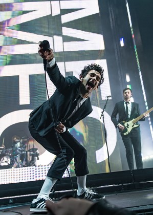 imágenes de The 1975 in concert at the O2 Arena in London, UK - 18 Jan ...