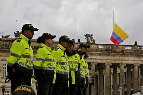 colombian citizens march against terrorism Stock Photos (Exclusive ...