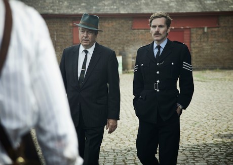 Shaun Evans Endeavour Roger Allam Di Editorial Stock Photo - Stock ...