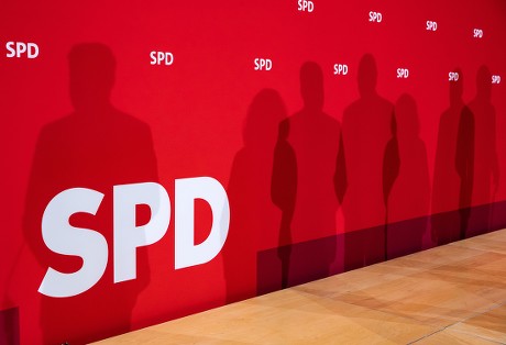 500 German labor party Stock Pictures, Editorial Images and Stock ...