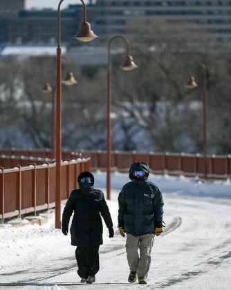 75 Cold temps Stock Pictures, Editorial Images and Stock Photos ...