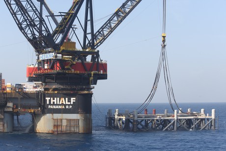Largest Crane Vessel World Sscv Thialf Editorial Stock Photo - Stock ...