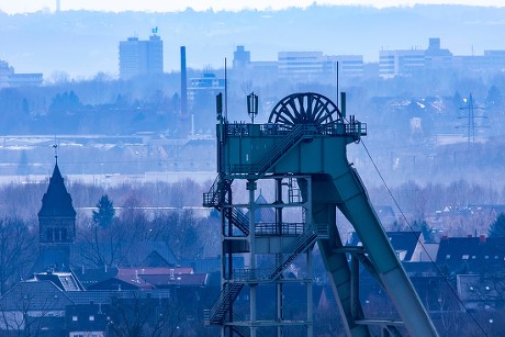750 Winding tower Stock Pictures, Editorial Images and Stock Photos ...