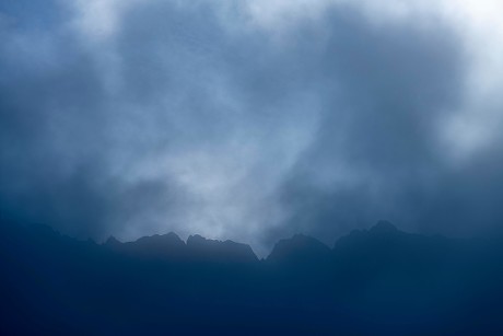 500 Fog patch Stock Pictures, Editorial Images and Stock Photos ...