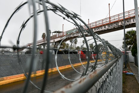 View Pedestrian Crossing On International Bridge Editorial Stock Photo ...