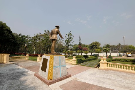 View General Aung San Statue Bogyoke Editorial Stock Photo - Stock ...