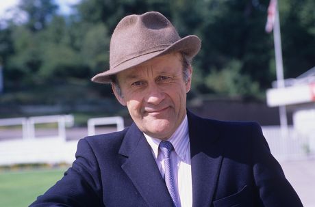 Horse Racing Commentators - Aug 1986 Stock Pictures, Editorial Images ...