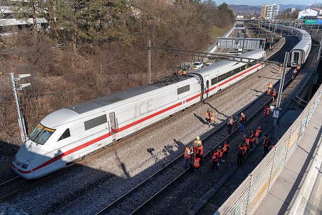 Derailed Intercityexpress Ice Train German Railway Editorial Stock ...