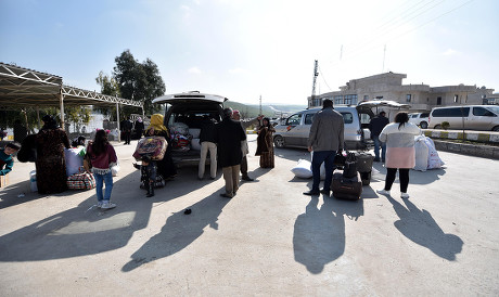 Syrian Kurdish People Wait Checkpoint Cross Editorial Stock Photo ...