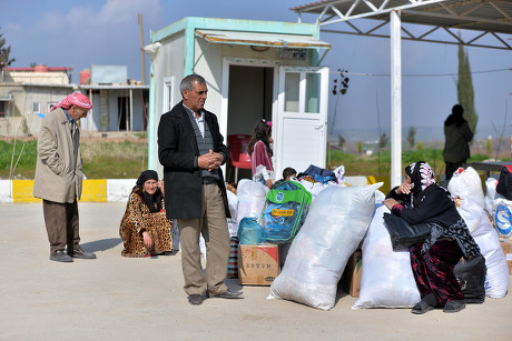 Syrian Kurdish People Wait Checkpoint Cross Editorial Stock Photo ...