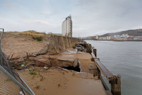 250 Damaged docks Stock Pictures, Editorial Images and Stock Photos ...