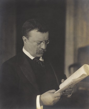 President Theodore Roosevelt Reading 1904 Photo Editorial Stock Photo ...