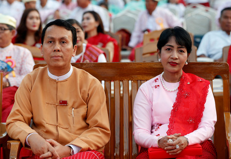 Mon Ethnic People Hintha Traditional Dress Editorial Stock Photo ...