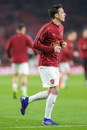 Arsenal Midfielder Mesut Ozil 10 Warms Editorial Stock Photo - Stock ...