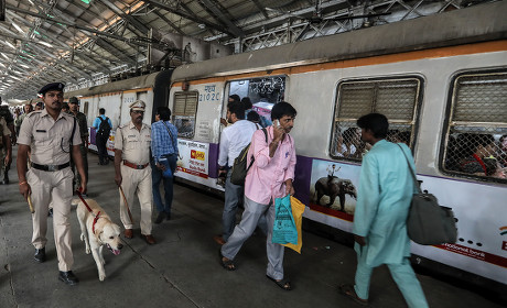 Indian Railway Protection Force Rpf Uses Editorial Stock Photo - Stock ...