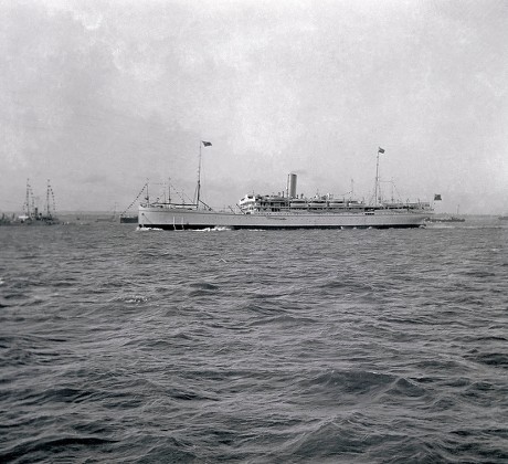 500 Troop ship Stock Pictures, Editorial Images and Stock Photos ...