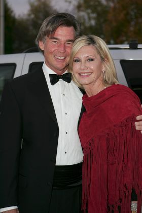 John Easterling Susan George Olivia Newtonjohn Editorial Stock Photo ...