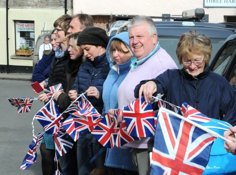 __COUNT__ 100th birthday parade for Capt Tony McCrum who is 100 today ...