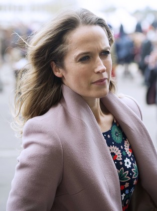 Kim Sears Editorial Stock Photo - Stock Image | Shutterstock