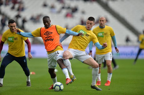 Issa Diop West Ham United Kick Editorial Stock Photo - Stock Image ...