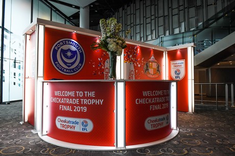 Efl Checkatrade Trophy Final Bobby Moore Editorial Stock Photo - Stock ...