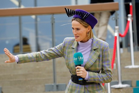 Francesca Cumani Working Itv Racing Aintree Editorial Stock Photo ...