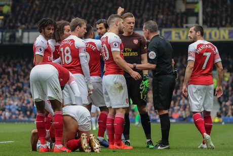 Arsenal Players Surround Referee After Andre Editorial Stock Photo ...