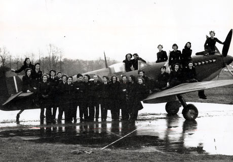 21 Auxiliary aircraft transport Stock Pictures, Editorial Images and ...