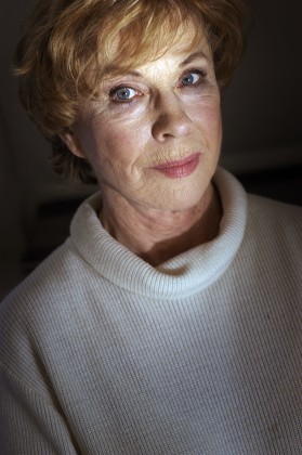 Stockfoto's van obituary - swedish actress bibi andersson dies ...