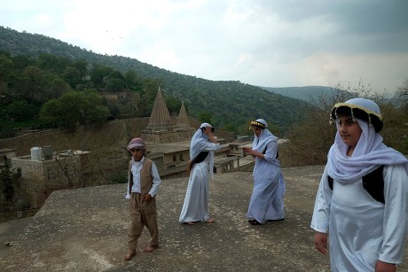Members Yazidi Religious Minority Wear Traditional Editorial Stock ...